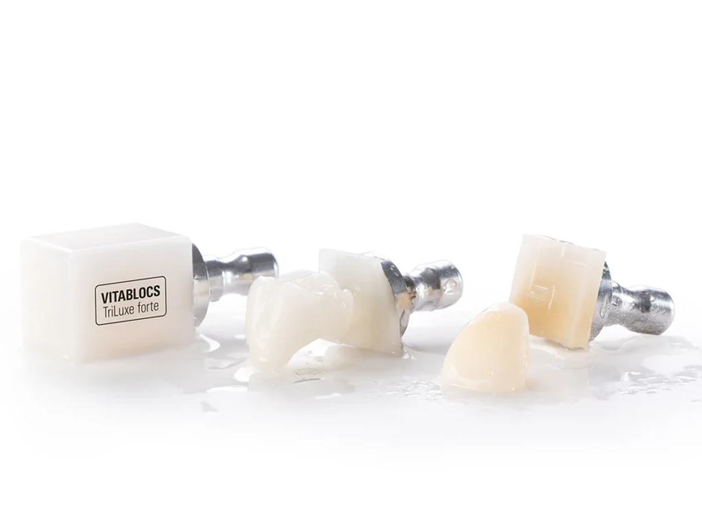 VITABLOCS TriLuxe forte – Shade transition de luxe - Innovatio Dental ...